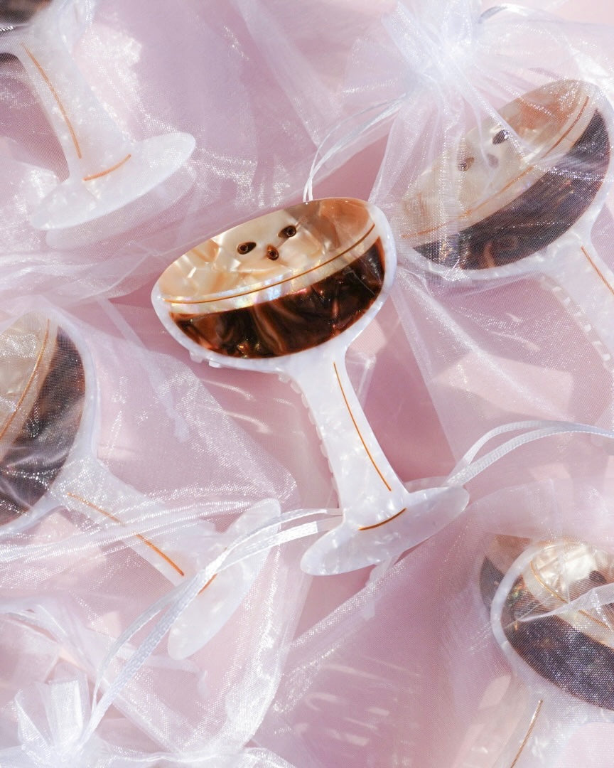 Espresso martini claw clip – Shop Bloom PVD